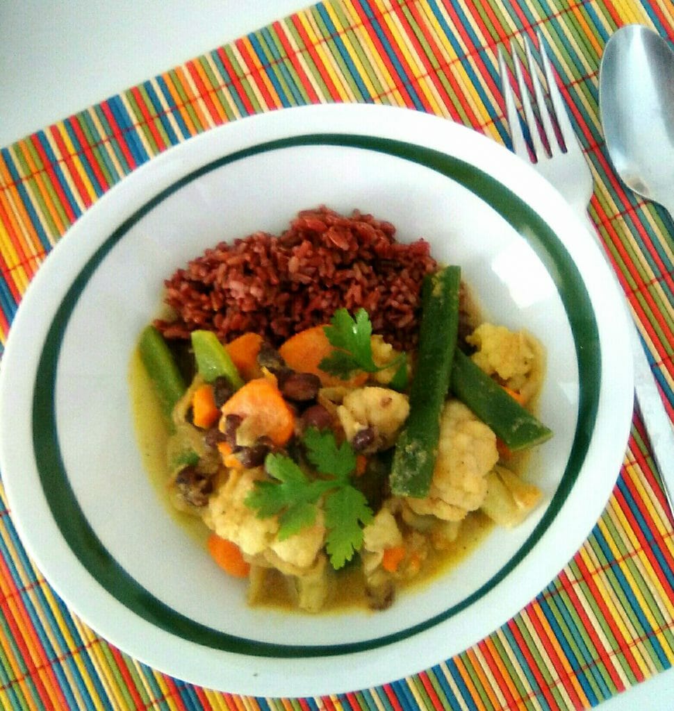 Guiso fácil y calentito de verduras al curry - Begreenchica